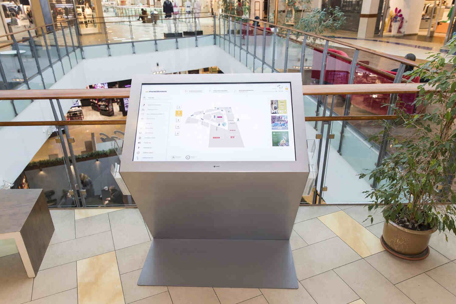 9 Benefits of Using a Wayfinding Kiosk for Your Business