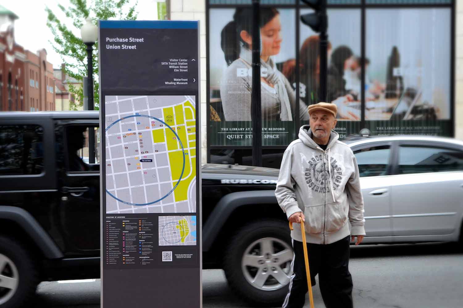 Outdoor Digital Wayfinding: Navigating the World with Ease